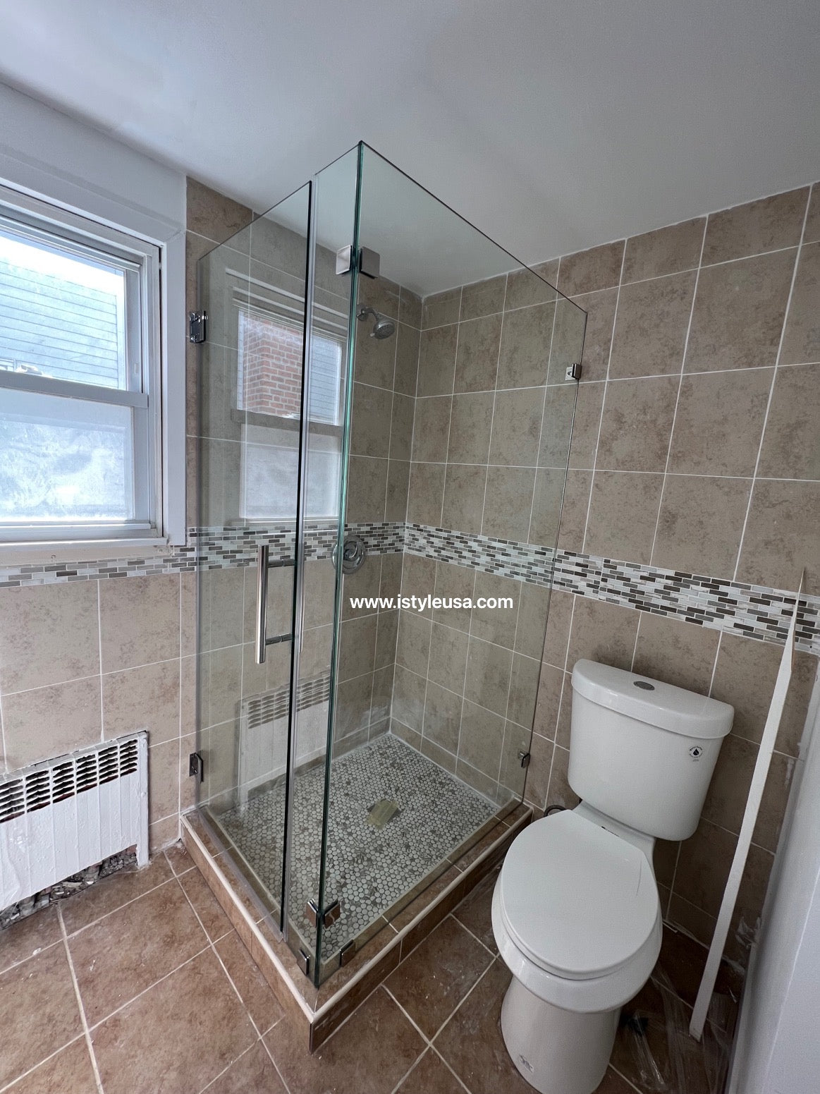 3PC Miko Hinge On Wall w/ Return Panel Chrome Hinge Series E